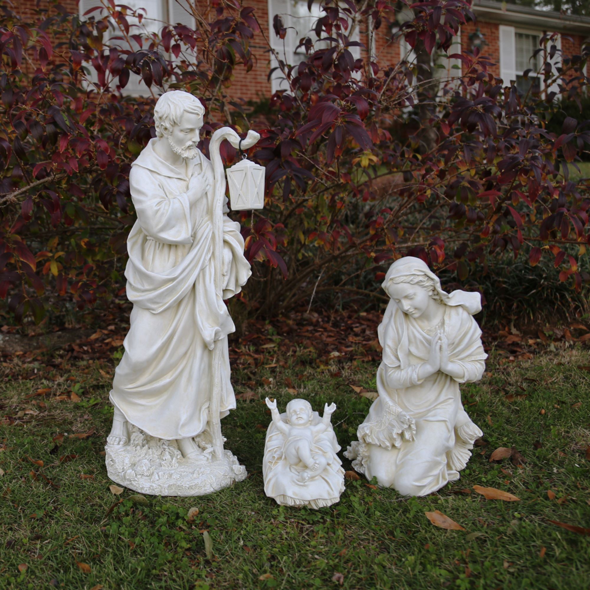 WHITE OUTDOOR NATIVITY - HOLY FAMILY - 3-PIECE SET | EWTN Religious ...