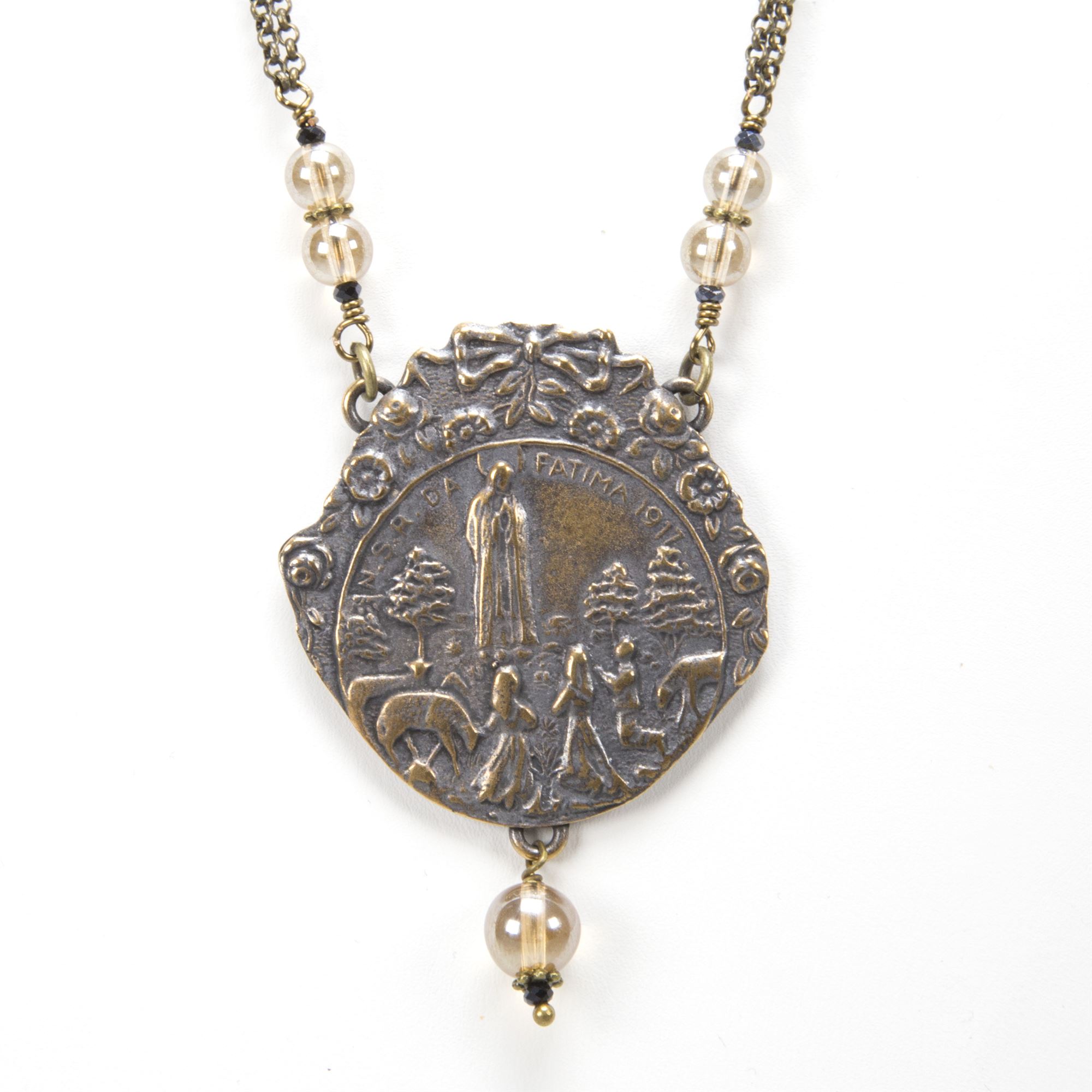 FATIMA GOLD QUARTZ NECKLACE | EWTN Religious Catalogue